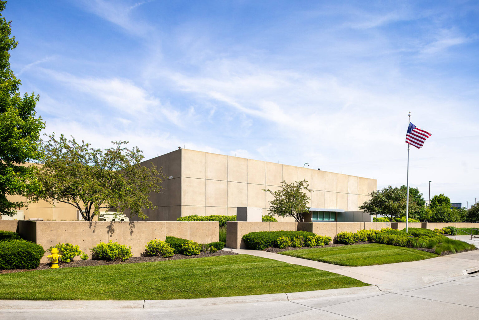 Tier III-Certified Infrastructure - Scott Data